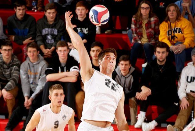 VolleyMob National Player Of The Week: Lewis' Jacob Schmiegelt