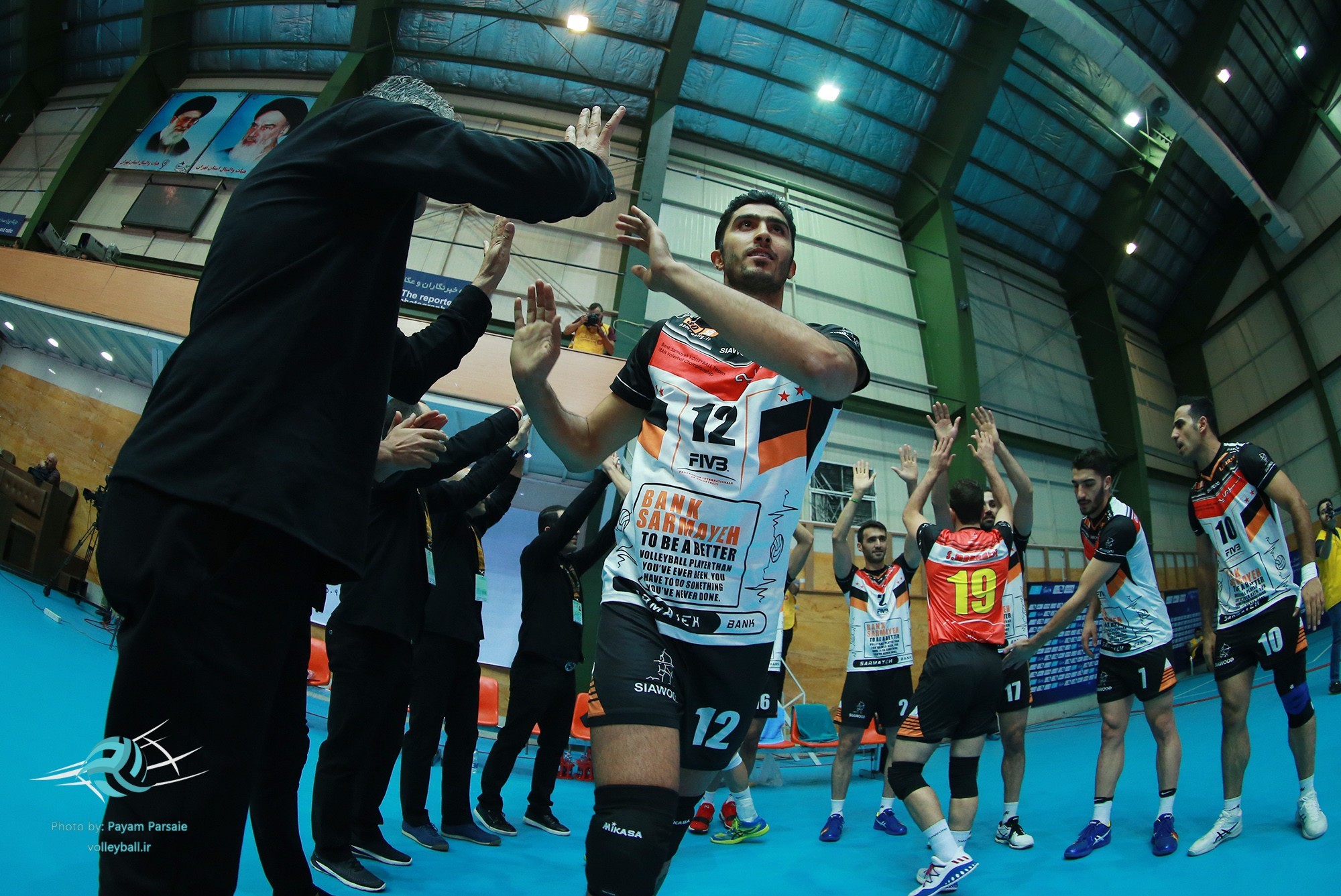 Jersey Fashion: Iran's Sarmayeh Bank "To Be a Better Player"