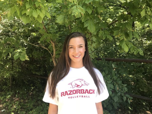 Class of 2020 OH Hailey Schneider Commits to Arkansas