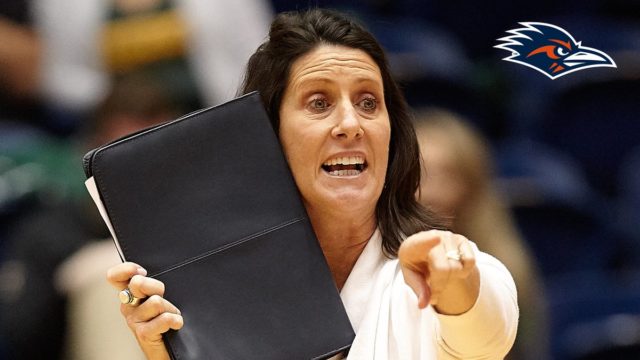 UTSA's Neugebauer-Groff Records 300th Win with Roadrunners
